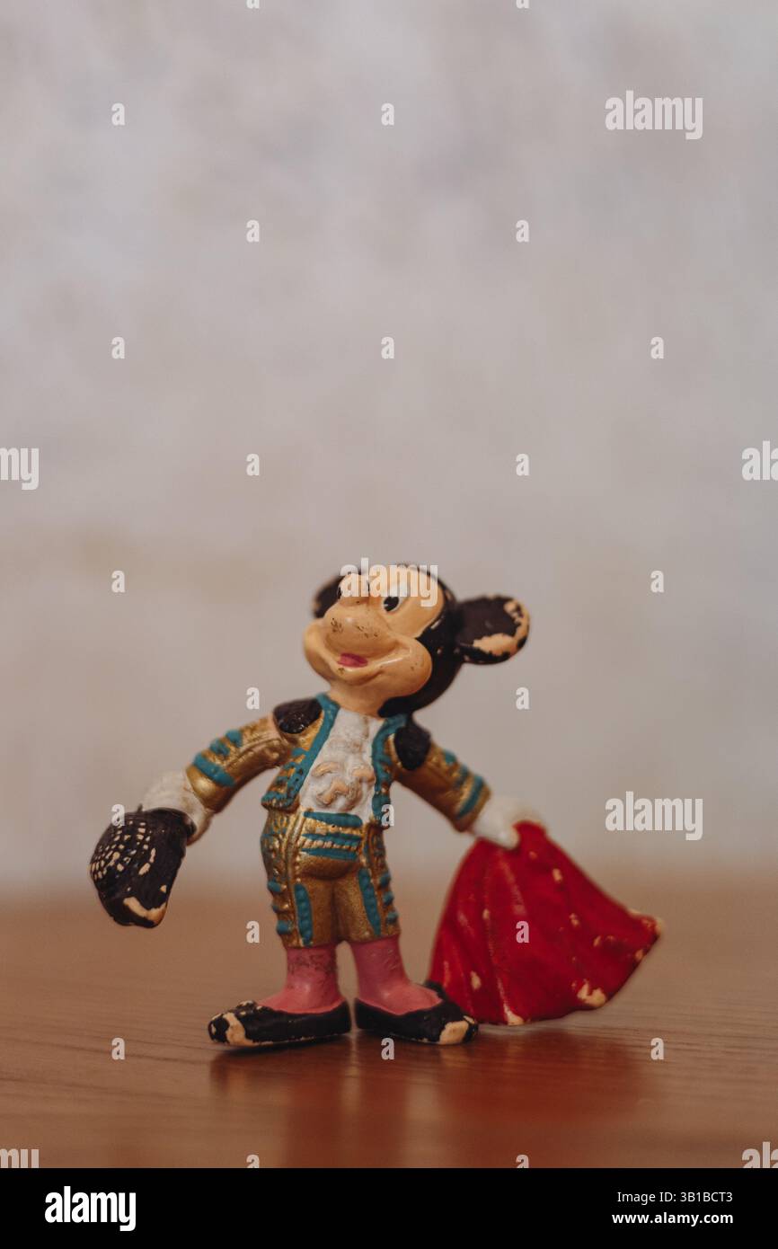 Mickey mouse vintage toy hi-res stock photography and images - Alamy