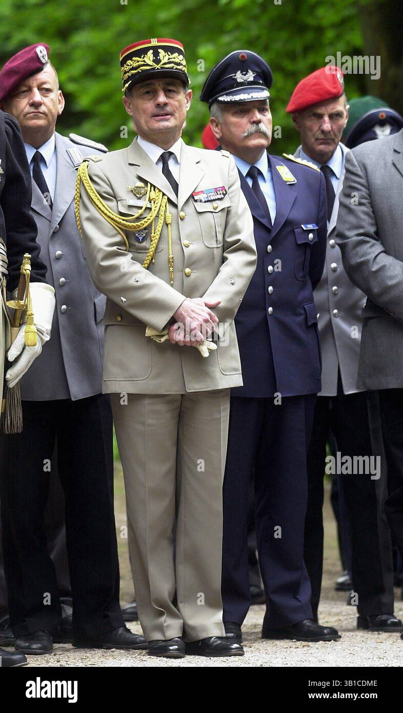 beerdigung von 100 skeletten napolionischer soldaten erfurt, 160604 ...