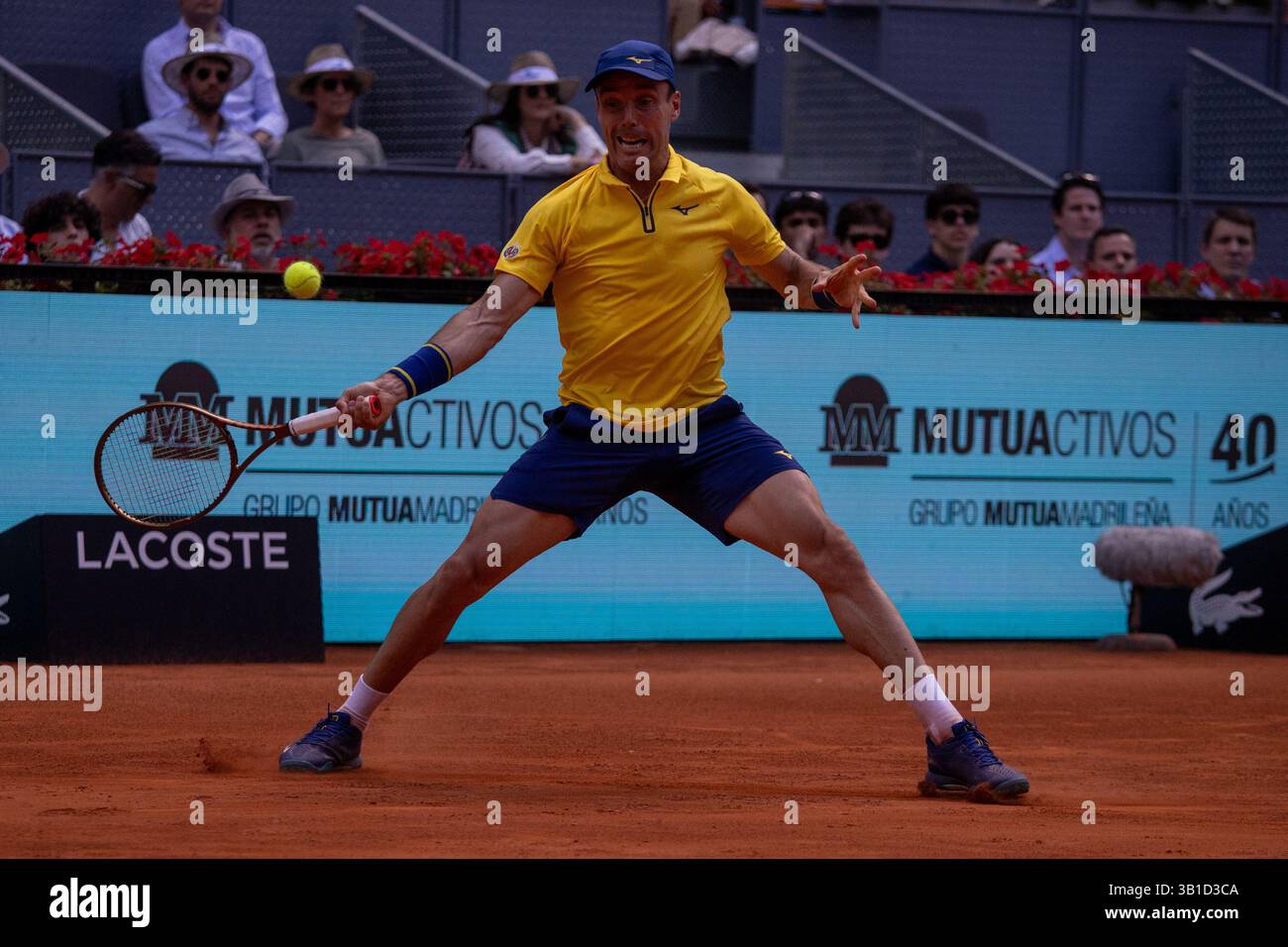 Madrid, Spain. 25th Apr, 2025. Roberto Bautista Agut of Spain plays against Alexander Zverev of ...