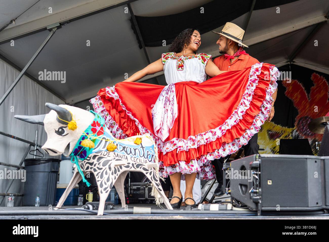 Members of Mixantena de Santa Cecilia of Mexico perform during the ...