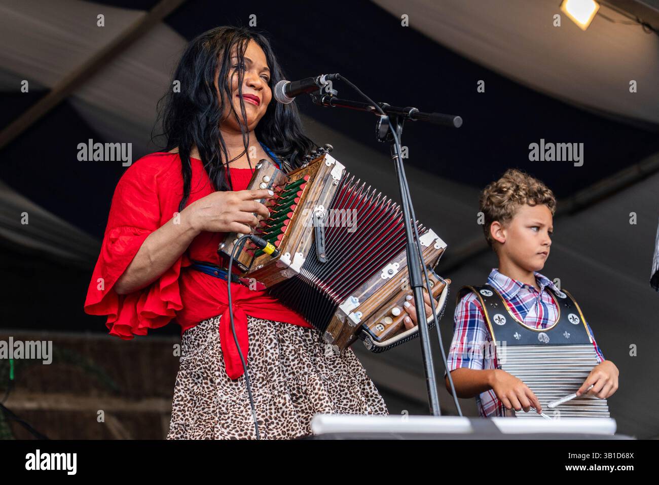 Rosie Ledet performs during the first weekend of the New Orleans Jazz ...