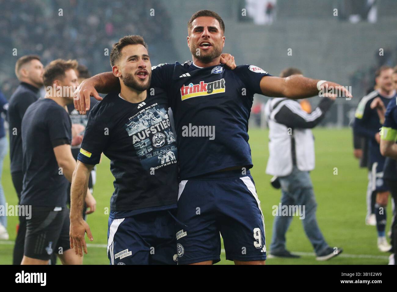 Mönchengladbach, Deutschland 25. April 2025: Regionalliga West - 2024/ ...