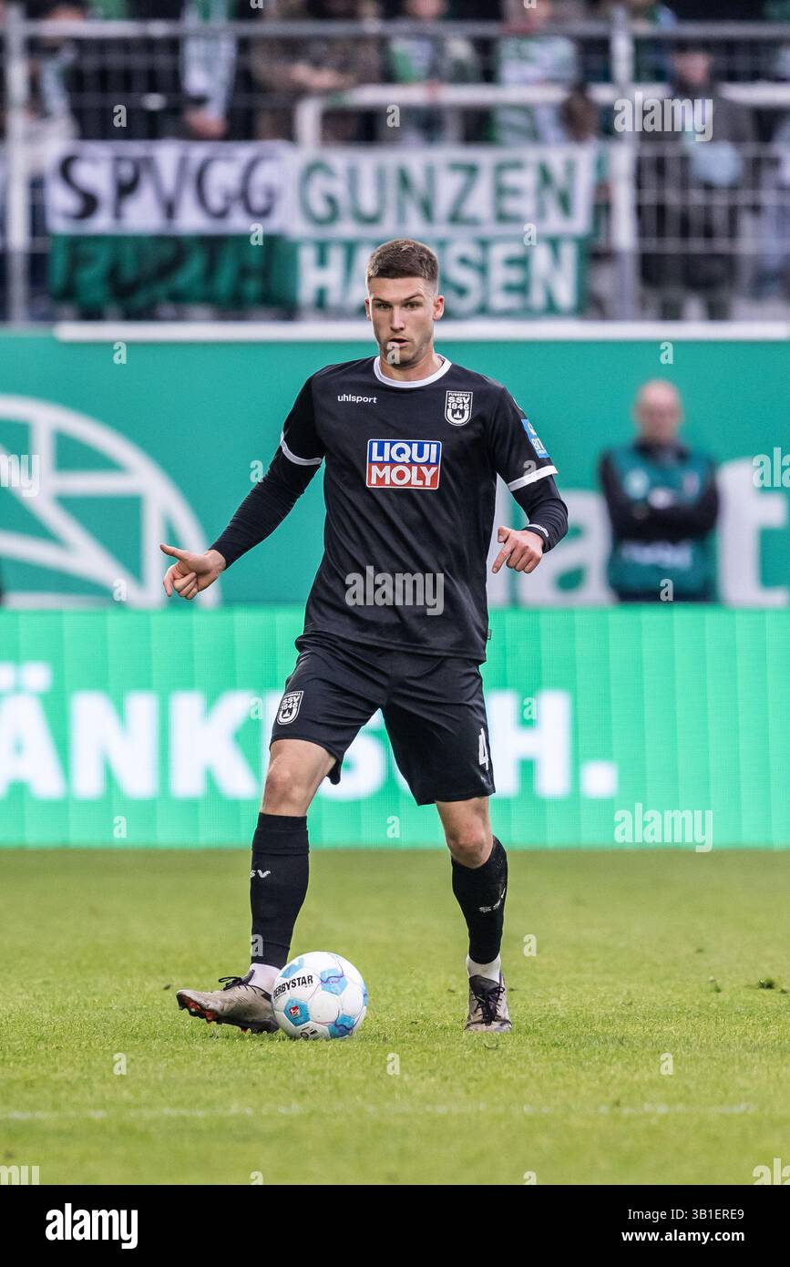 #4 Tom Gaal (SSV Ulm 1846 Fußball) DFL regulations prohibit any use of ...