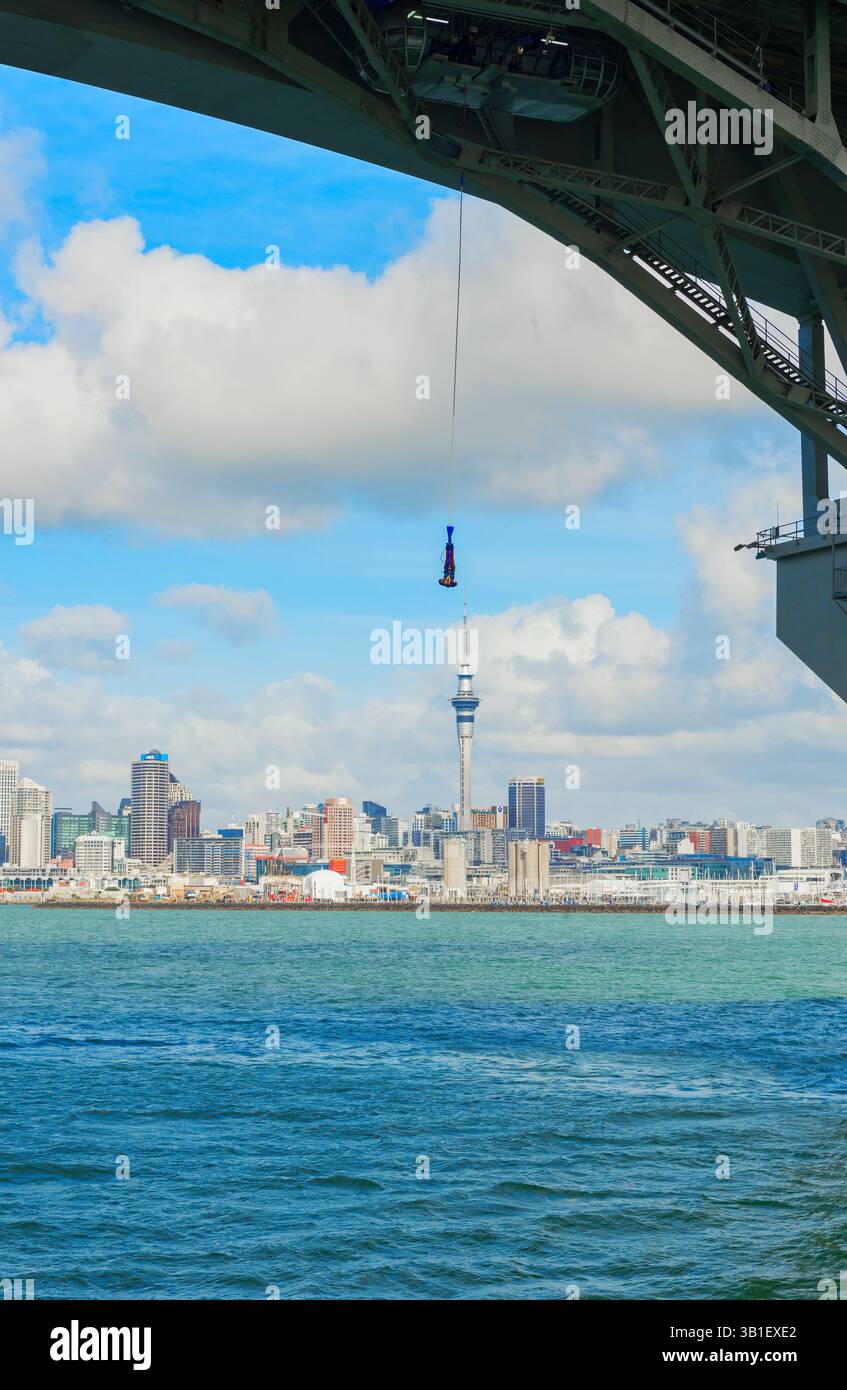 Bungee jumping at Harbor Bridge, Auckland, North Island, New Zealand ...