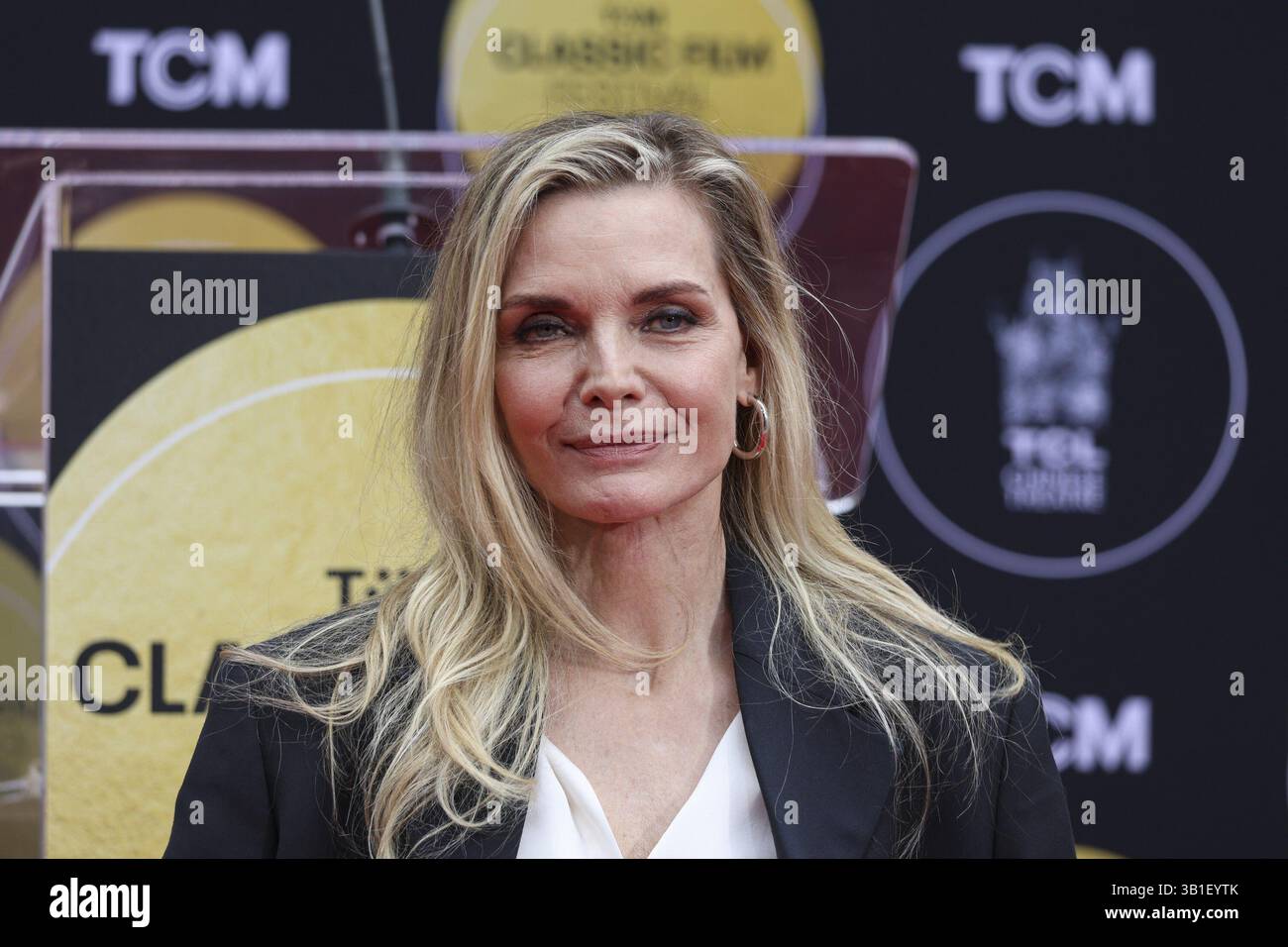 Ca. 25th Apr, 2025. Michelle Pfeiffer at a public appearance for ...