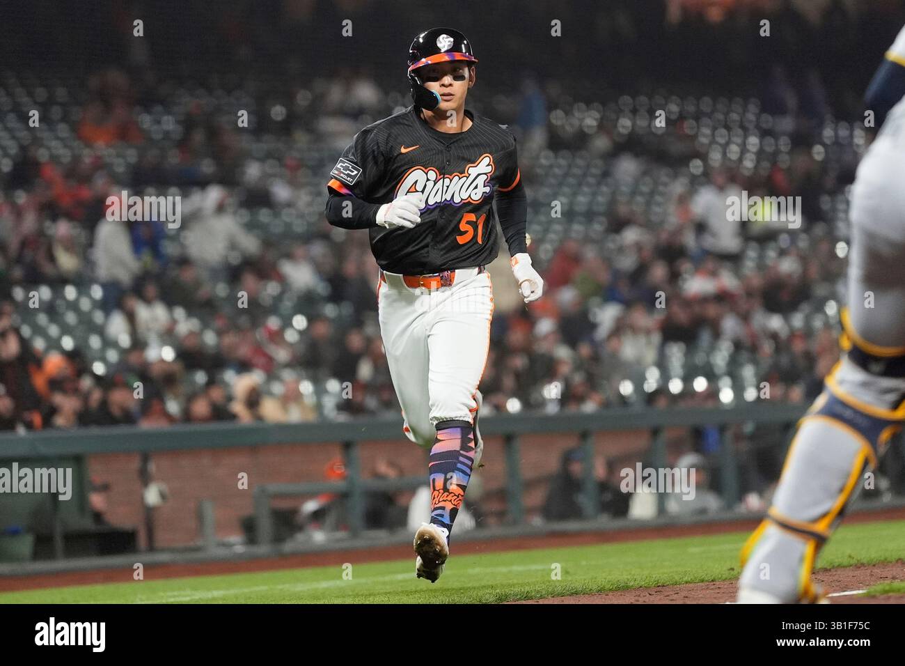 San Francisco Giants' Jung Hoo Lee during a baseball game against the ...