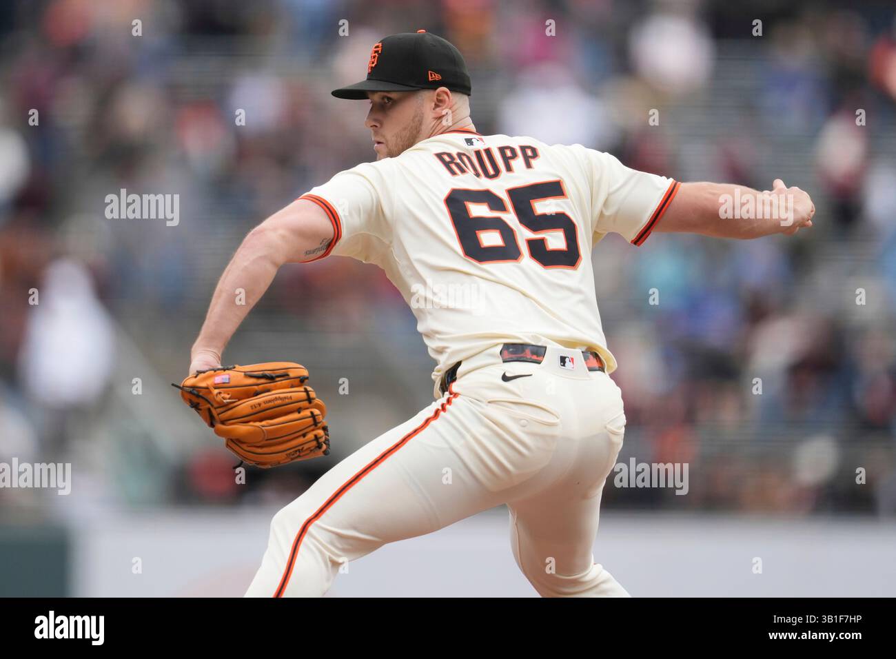 San Francisco Giants pitcher Landen Roupp during a baseball game ...