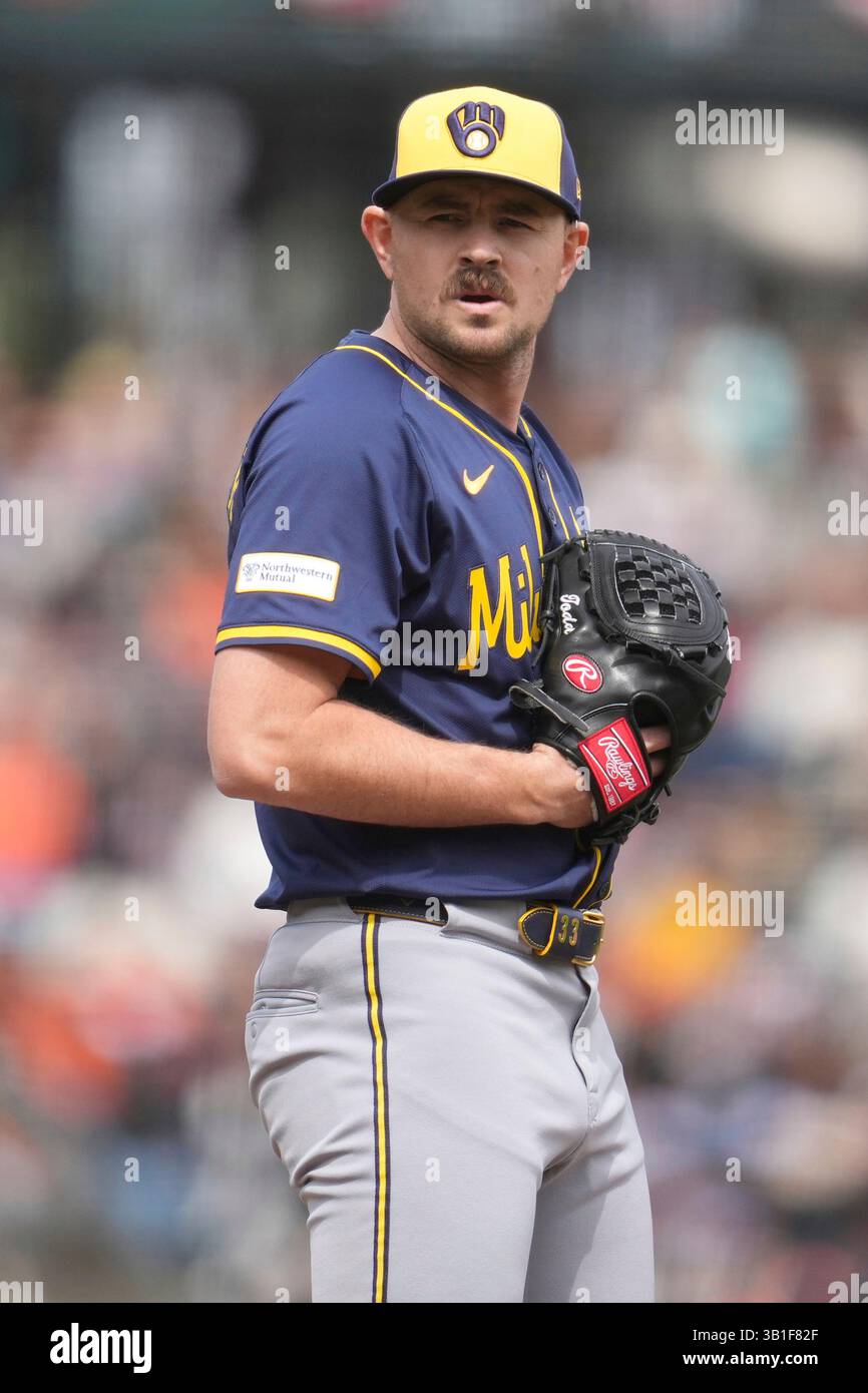 Milwaukee Brewers pitcher Tyler Alexander during a baseball game ...