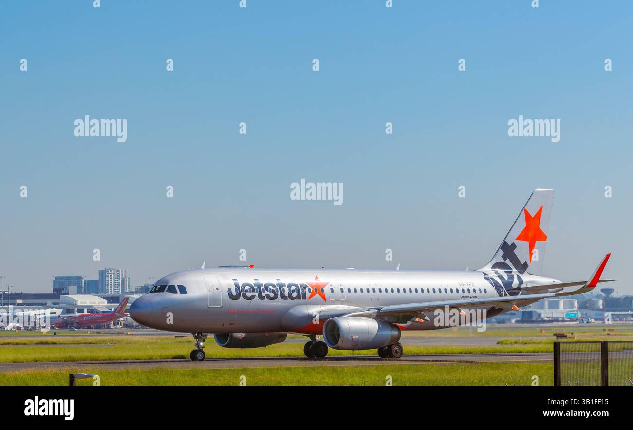 Aircraft movements at Sydney (Kingsford Smith) Airport in Sydney ...