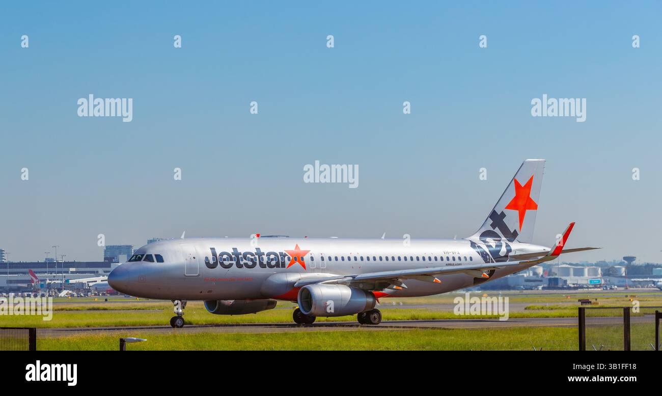 Aircraft movements at Sydney (Kingsford Smith) Airport in Sydney ...