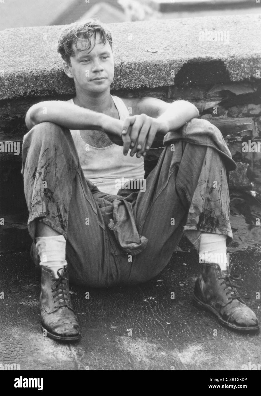 Dec. 10, 1994 - ''THE SHAWSHANK REDEMPTION'' 1994. TIM ROBBINS(Credit ...