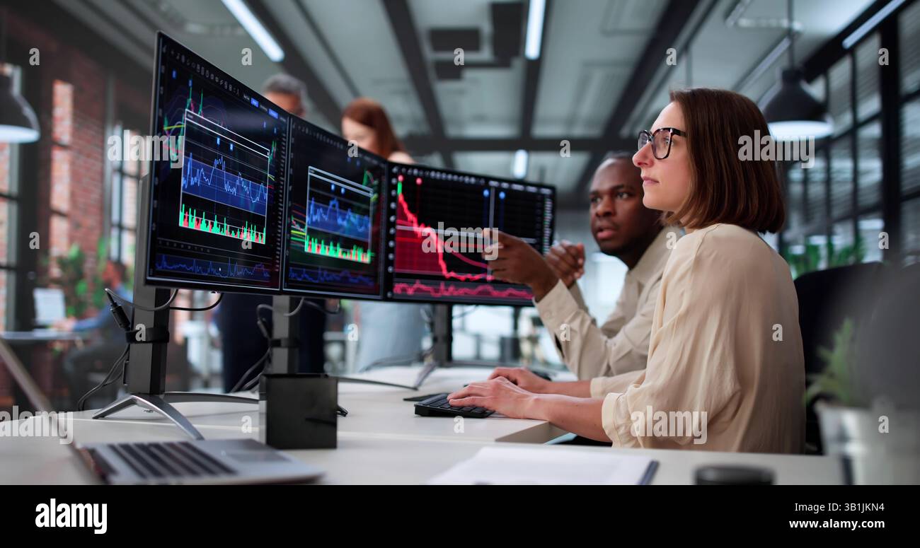 Analyzing business performance through hi-res stock photography and images - Alamy