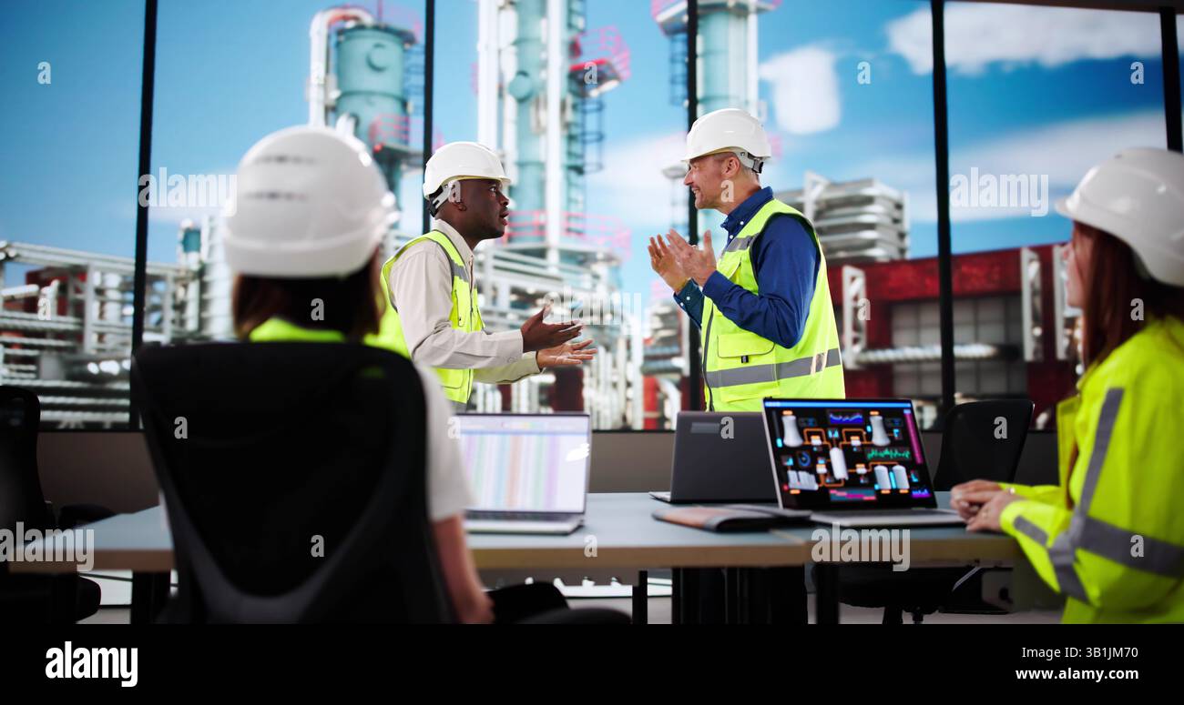 Diverse industrial employees team hi-res stock photography and images ...