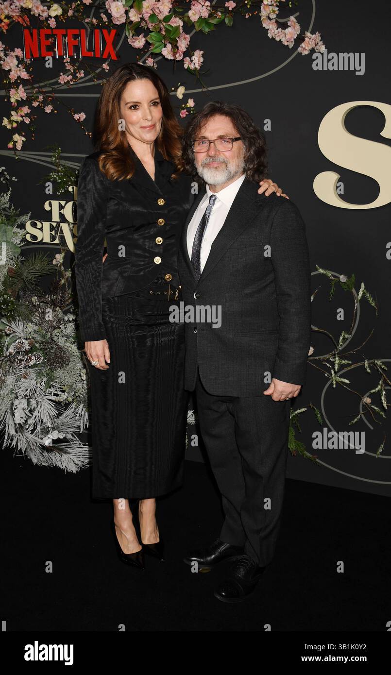 LOS ANGELES, CALIFORNIA - APRIL 24: Tina Fey and Jeff Richmond attend ...
