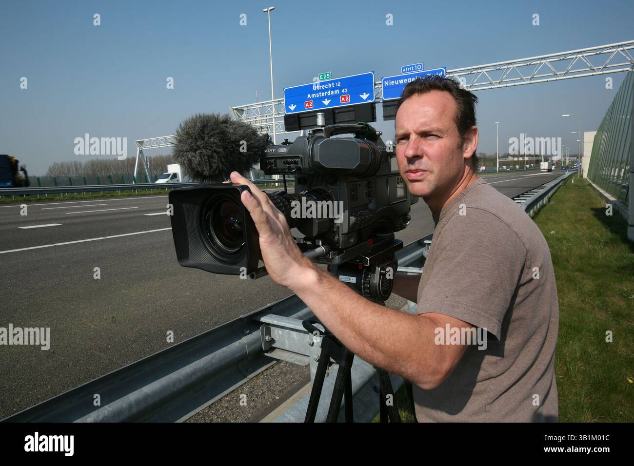 Video production filmmaking process hi-res stock photography and images ...