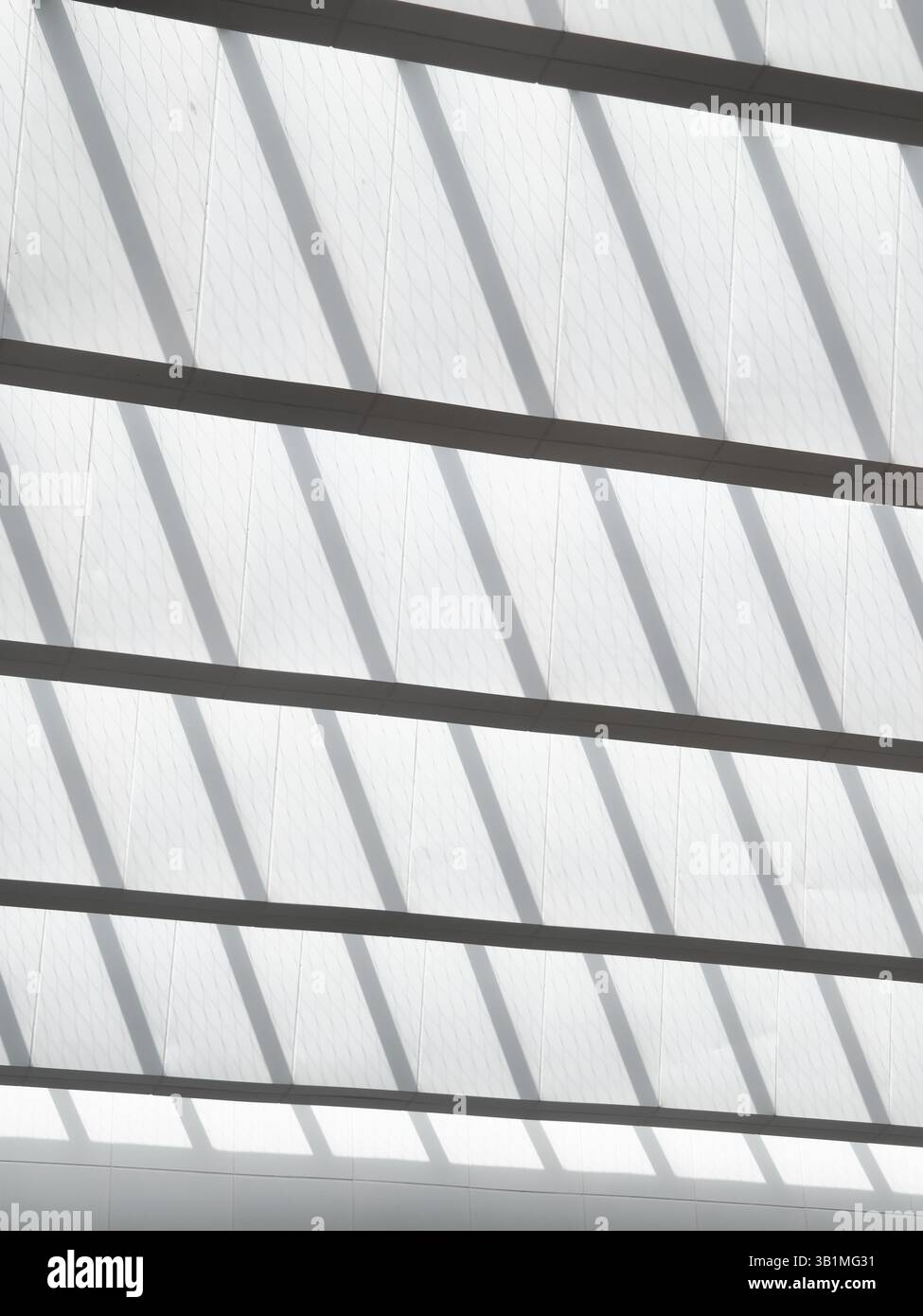 Modern ceiling architecture hi-res stock photography and images - Alamy