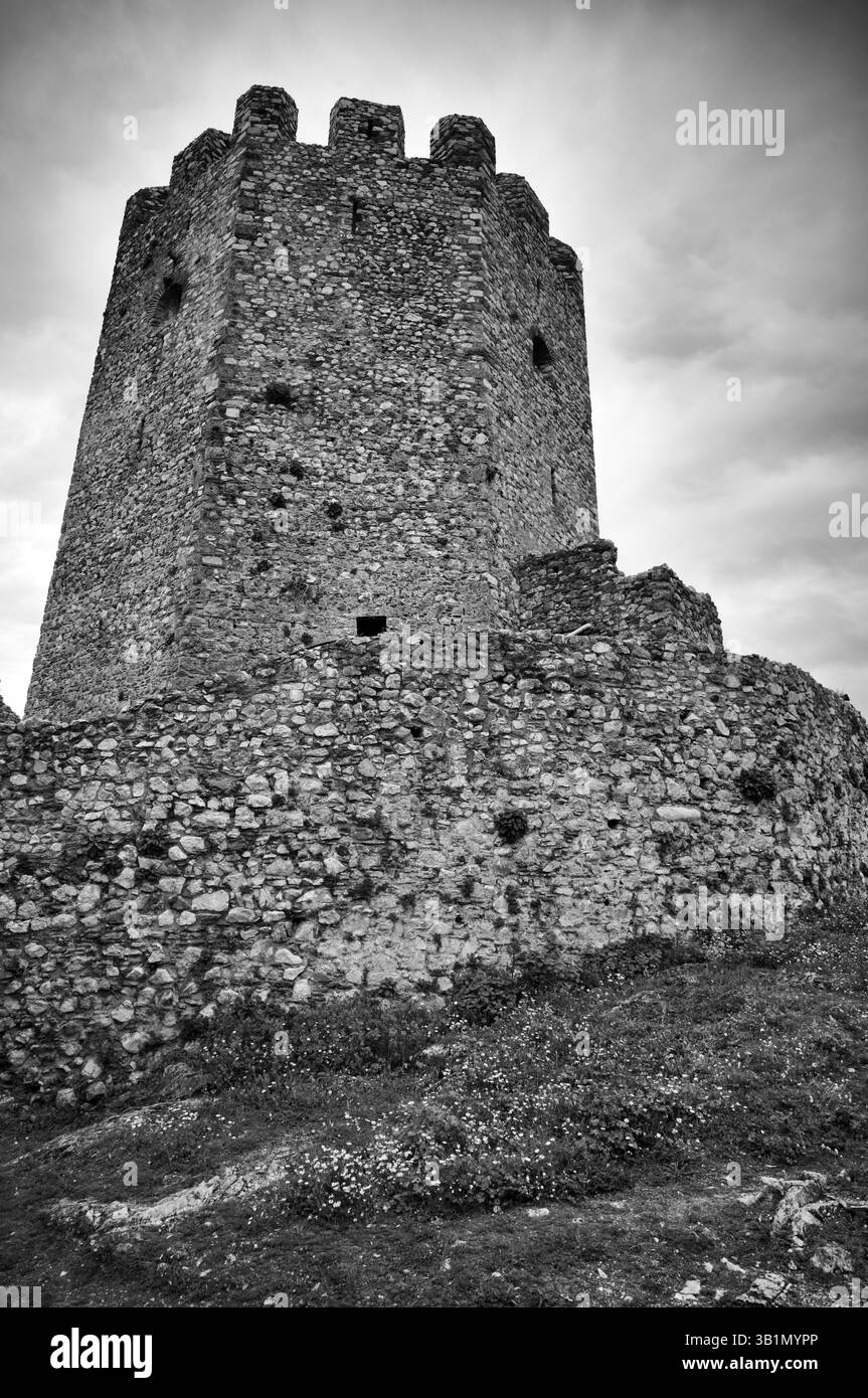 Main tower with defence walls, Castle of Platamonas, Platamon Castle ...