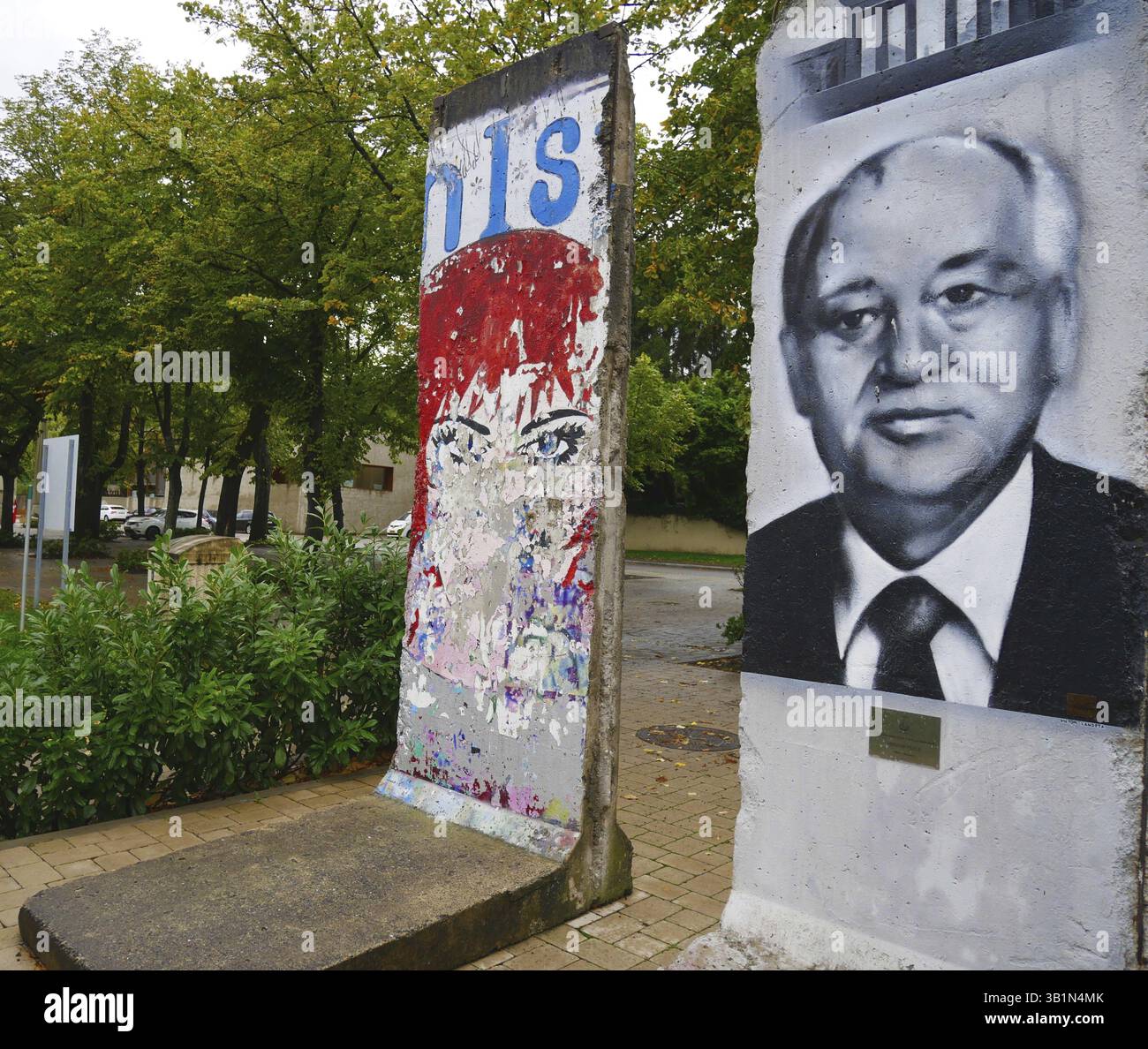 Piece of the Berlin Wall, European Museum Schengen Stock Photo - Alamy