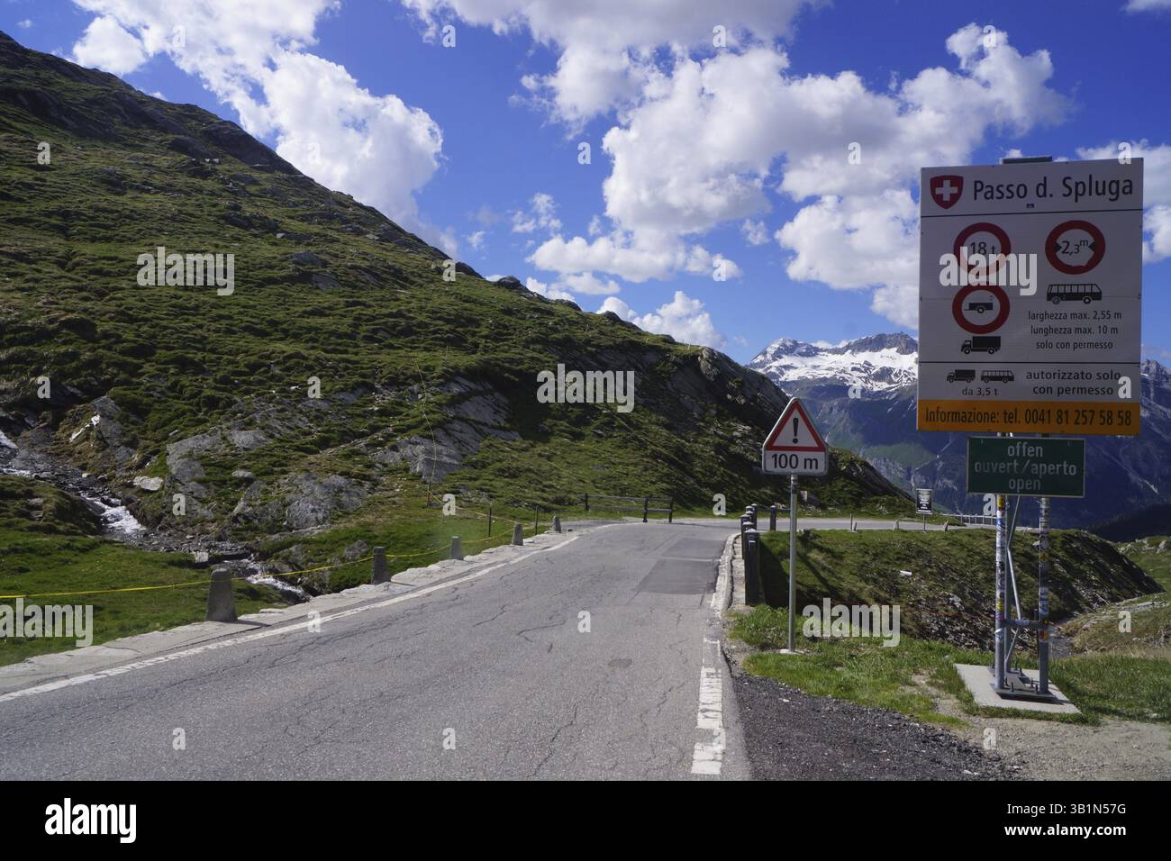 Spluegen Pass and Swiss border with Italy Stock Photo - Alamy