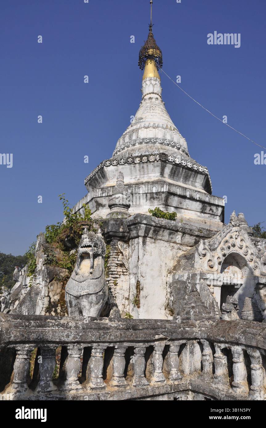 Temple ruins, burma Stock Photo - Alamy
