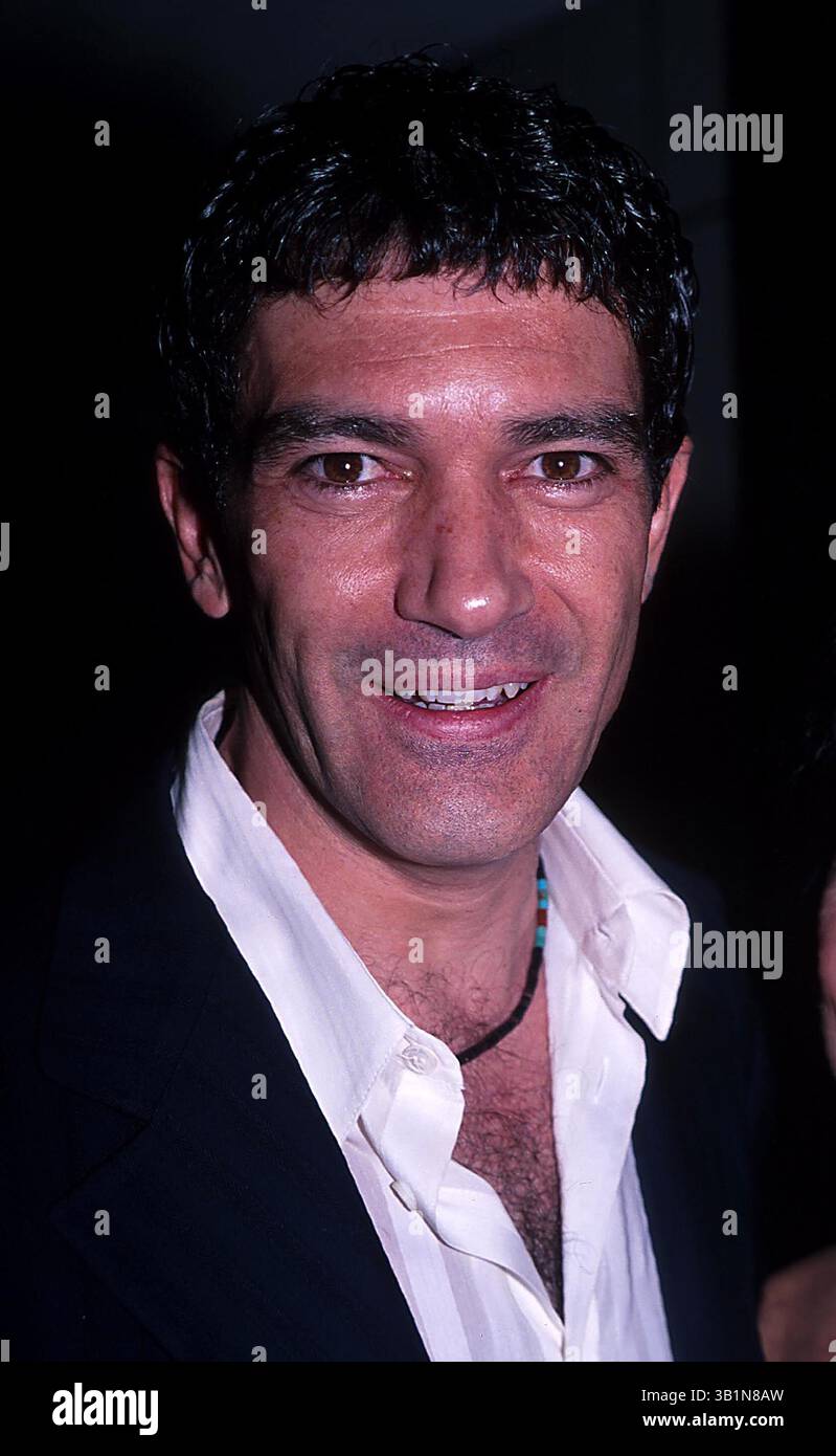 May 18, 2003 - New York, New York, U.S. - I7660BT.48TH ANNUAL DRAMA ...