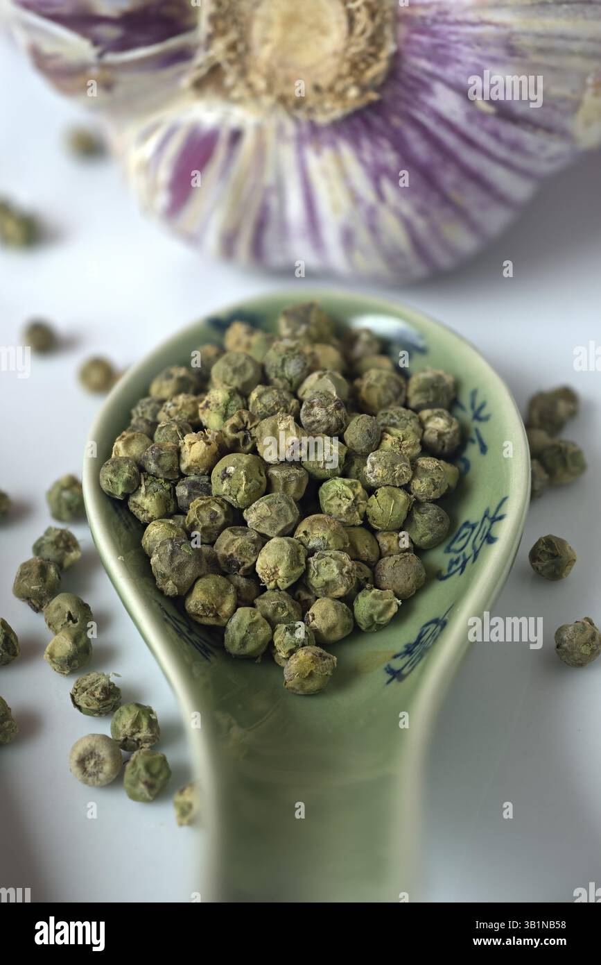 Ceramic spice spoons hi-res stock photography and images - Alamy