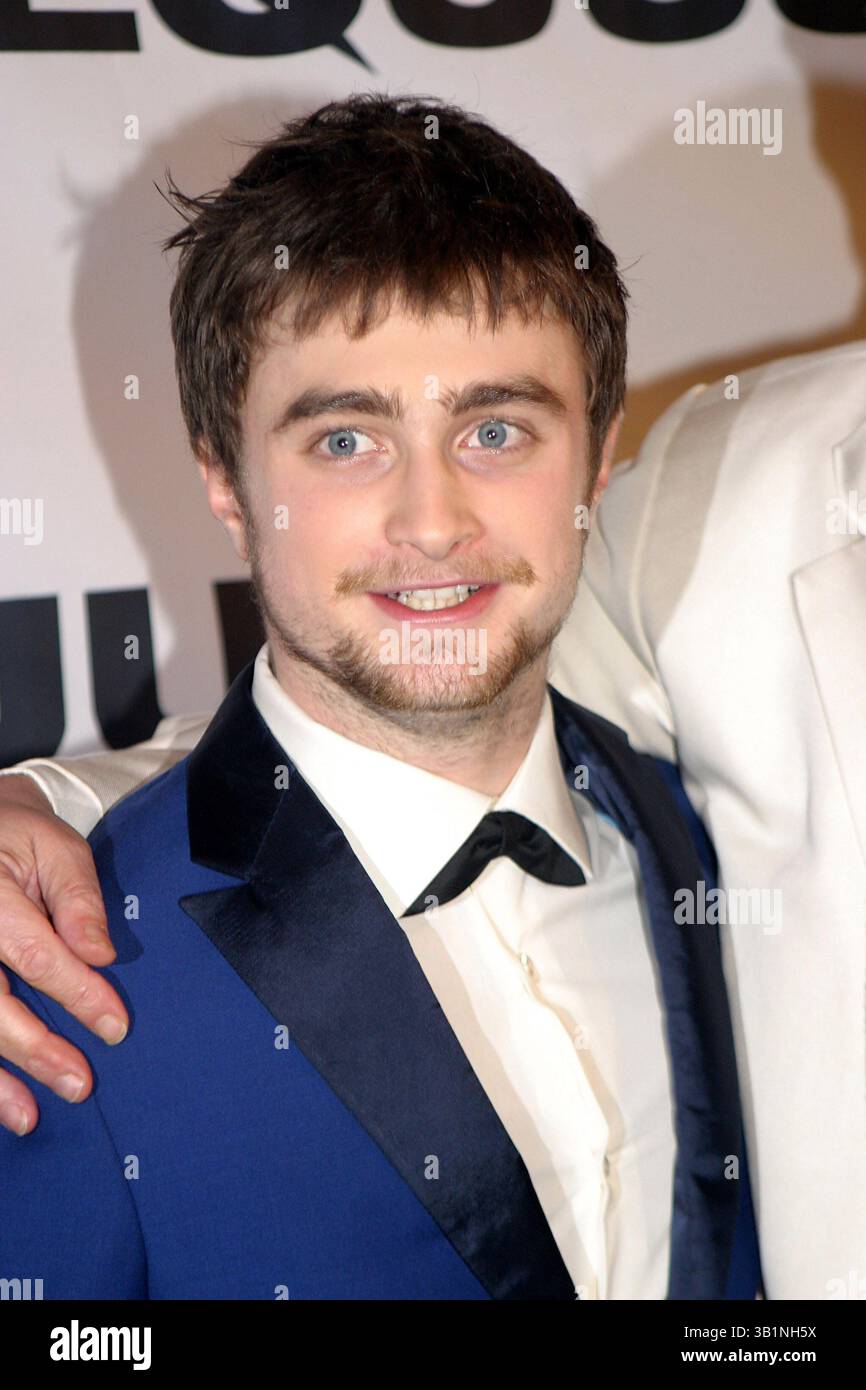 Sept. 25, 2008 - New York, New York, U.S. - I13232BT.THE CAST OF EQUUS ...