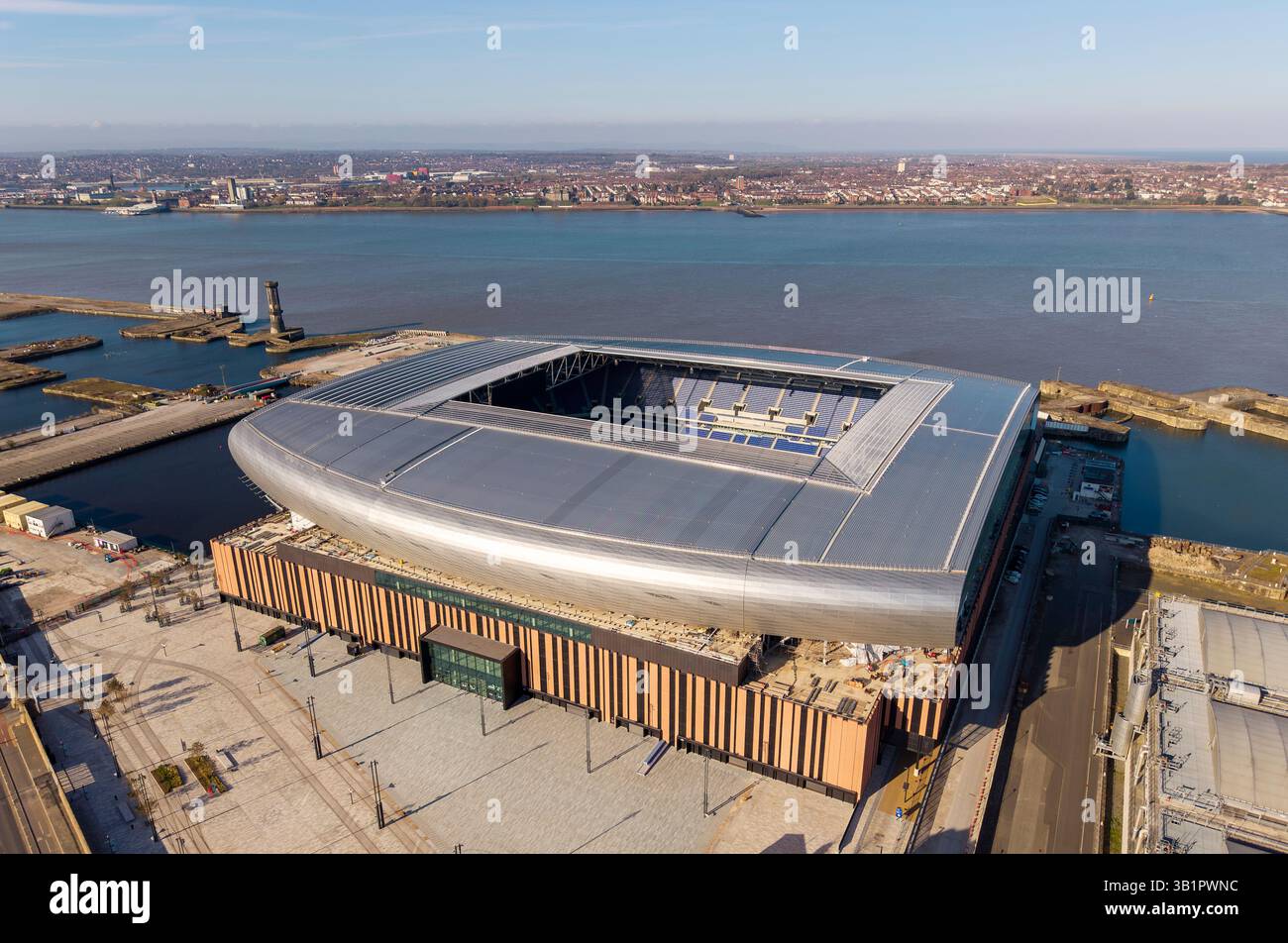 LIVERPOOL, MERSEYSIDE, ENGLAND - APRIL 06, 2025: Everton Football ...