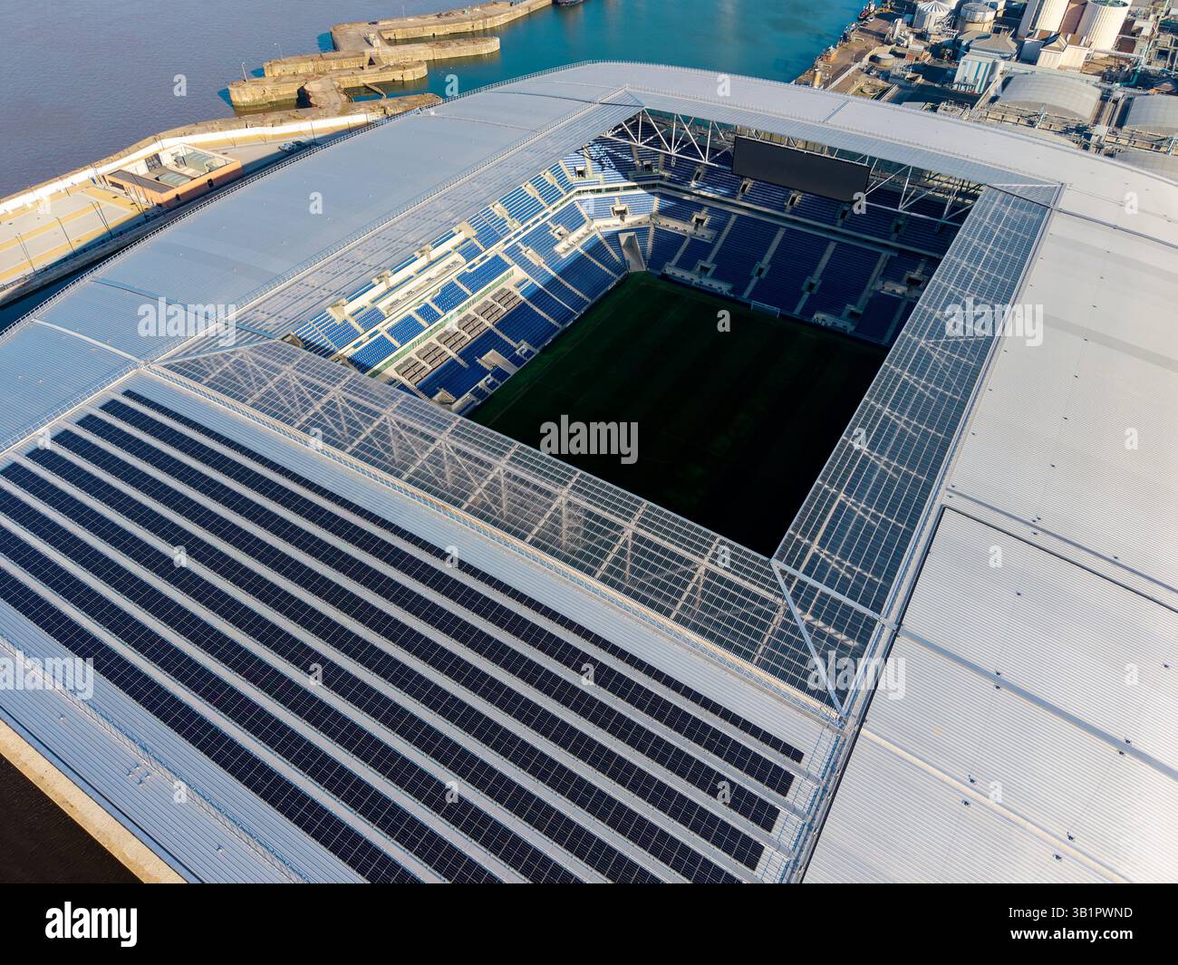 LIVERPOOL, MERSEYSIDE, ENGLAND - APRIL 06, 2025: Everton Football ...