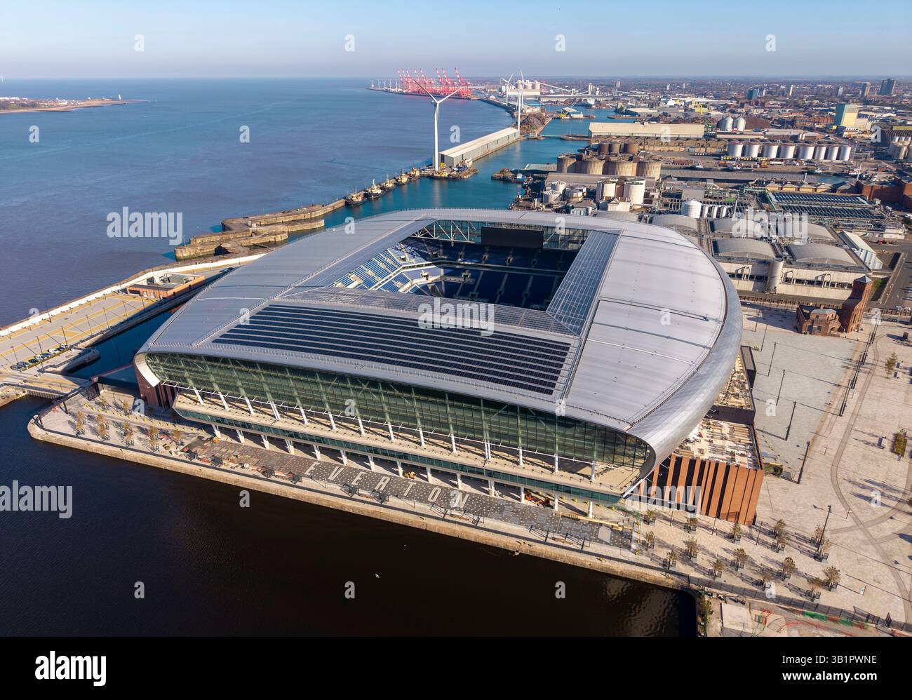 LIVERPOOL, MERSEYSIDE, ENGLAND - APRIL 06, 2025: Everton Football ...