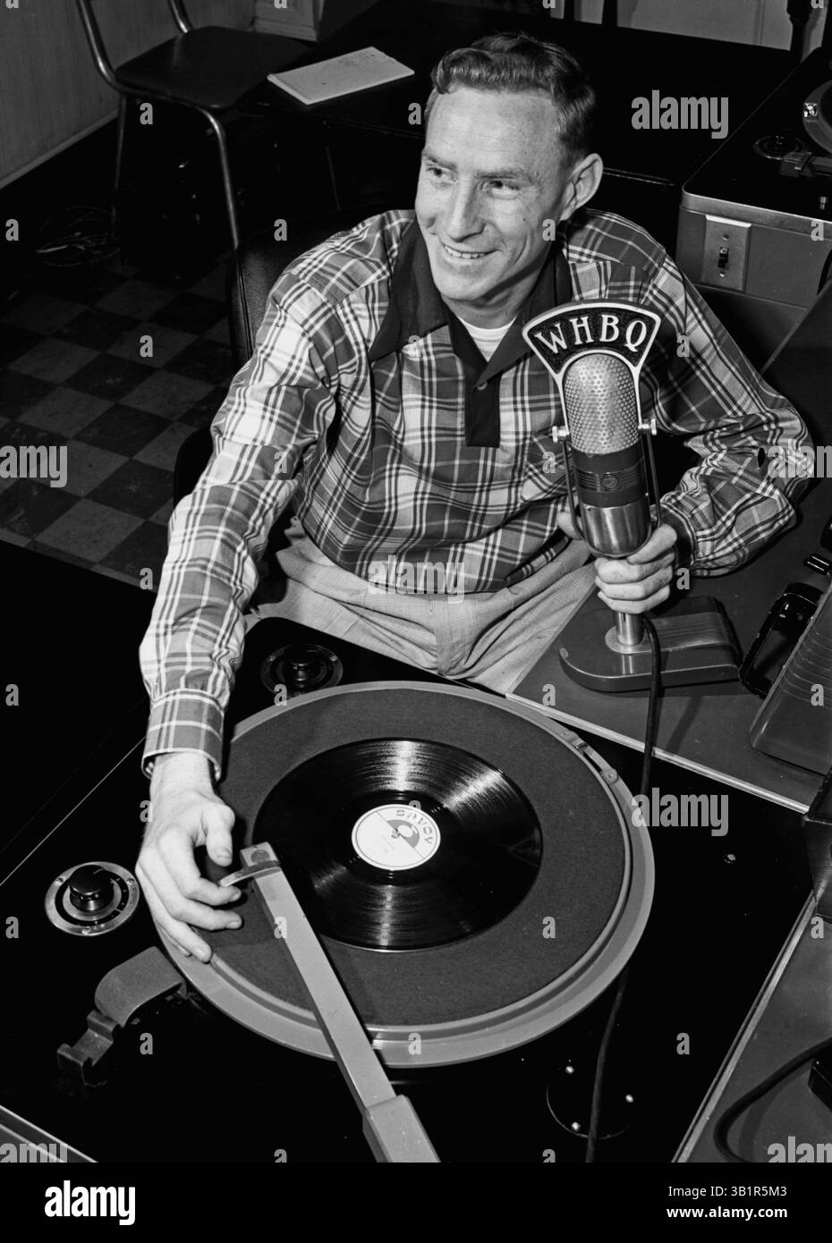 Jan. 1, 1950 - Memphis, TN, U.S. - Dewey Phillips (circa 1950), the ...