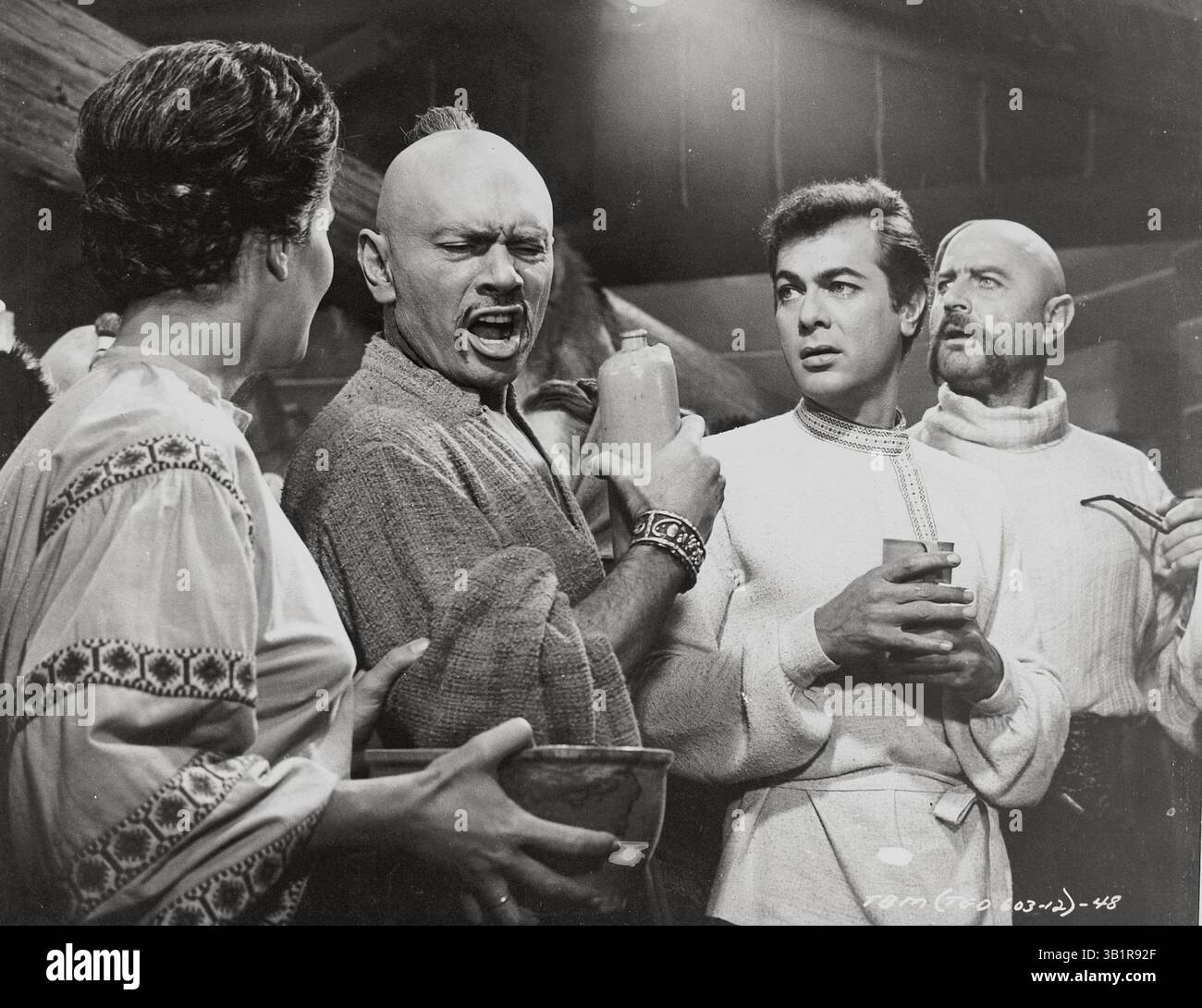 Actor tony curtis 1962 hi-res stock photography and images - Alamy