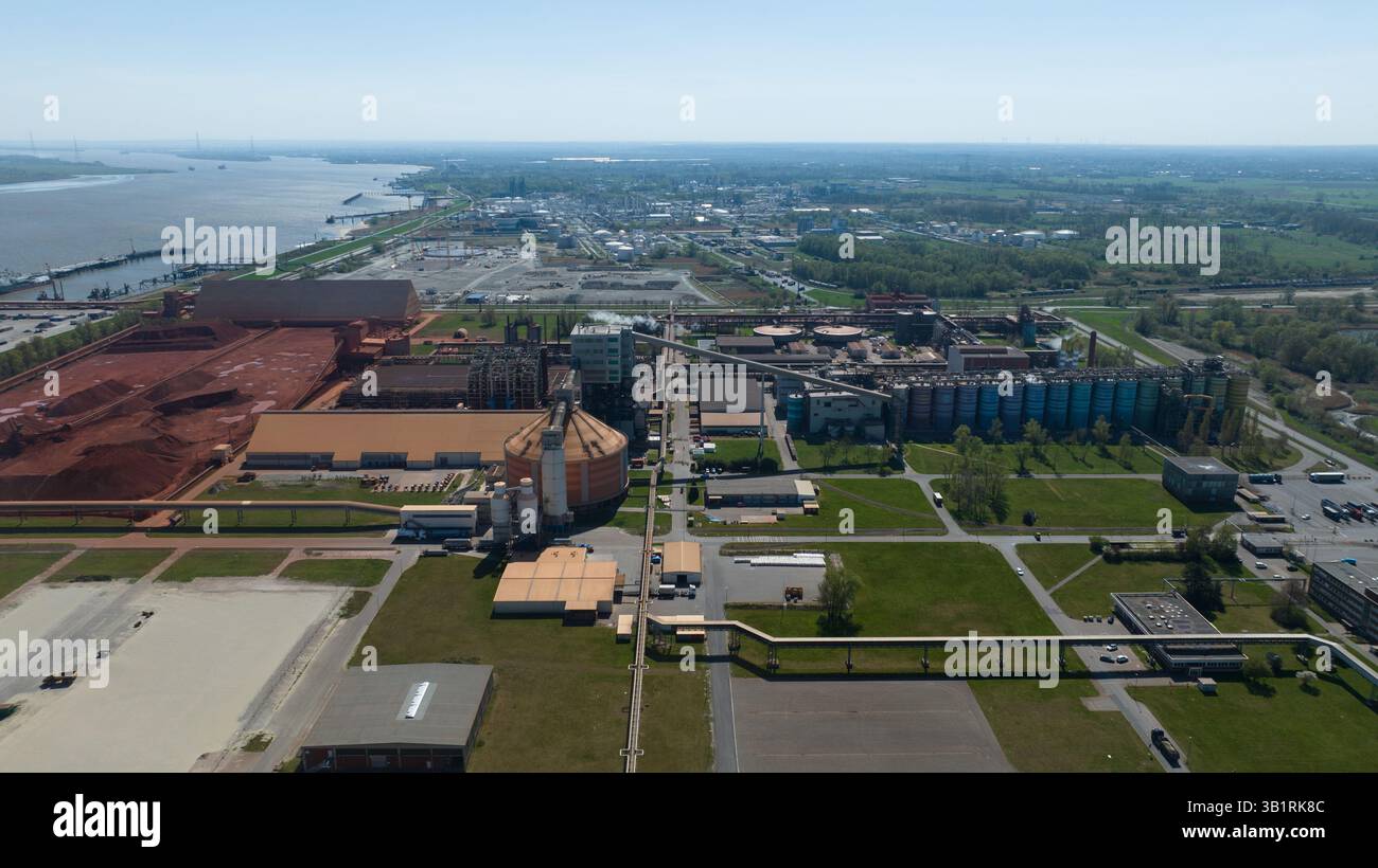 production of Aluminum oxide Stade, Germany. Production Aluminium ...