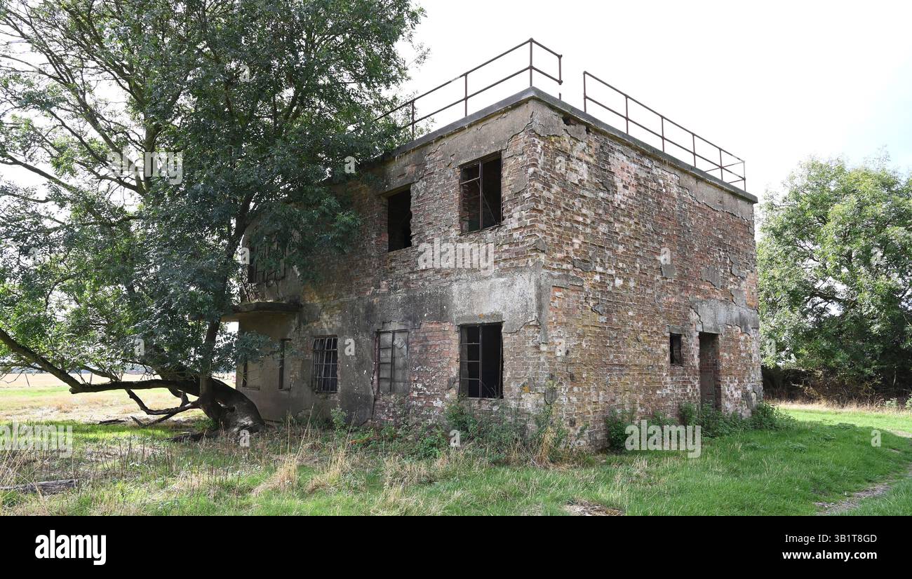 WW2 military airfield watch office, Aerodrome control tower at Forma ...