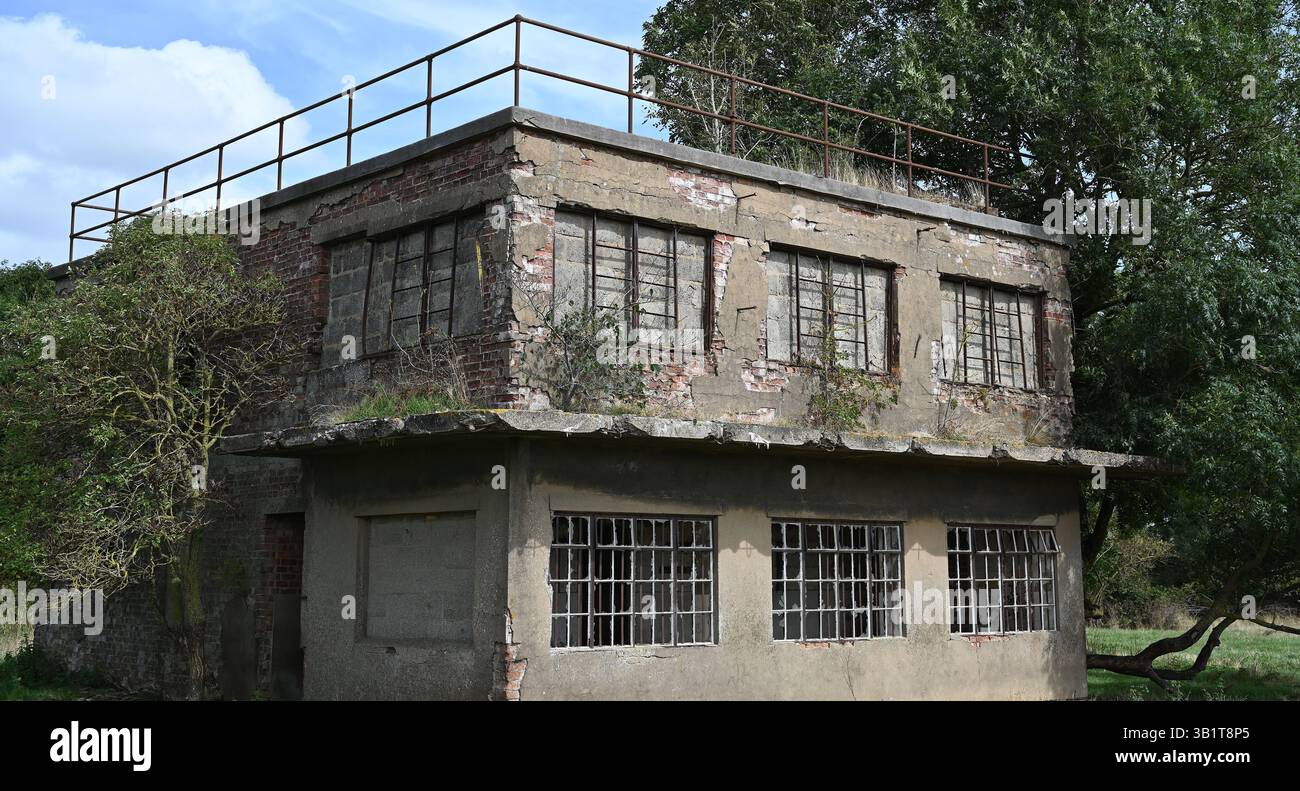 WW2 military airfield watch office, Aerodrome control tower at Forma ...