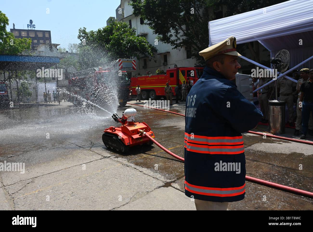NEW DELHI, INDIA - APRIL 25: Delhi Chief Minister Rekha Gupta alongwith Minister Ashish Sood ...