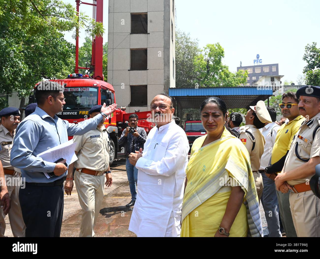 NEW DELHI, INDIA - APRIL 25: Delhi Chief Minister Rekha Gupta alongwith Minister Ashish Sood ...