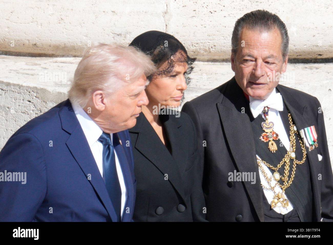 Rome, Italy. 26th Apr, 2025. US president Donald Trump and his wife ...
