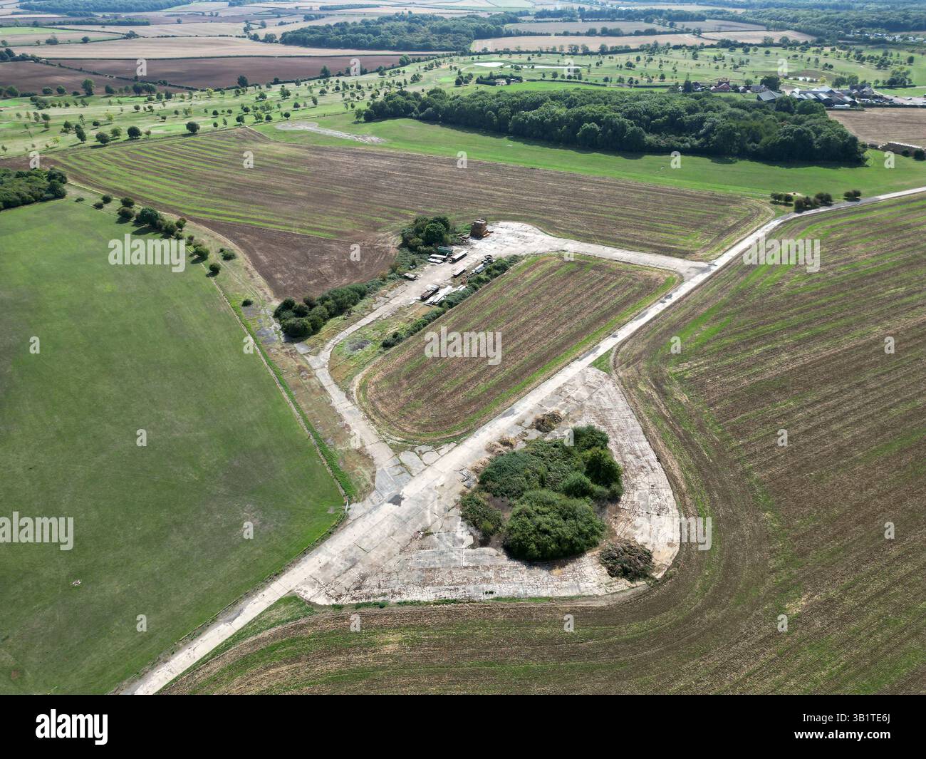 Aerial view of WW2 RAF Aerodrome. Forma RAF Woolfox Lodge. Military ...