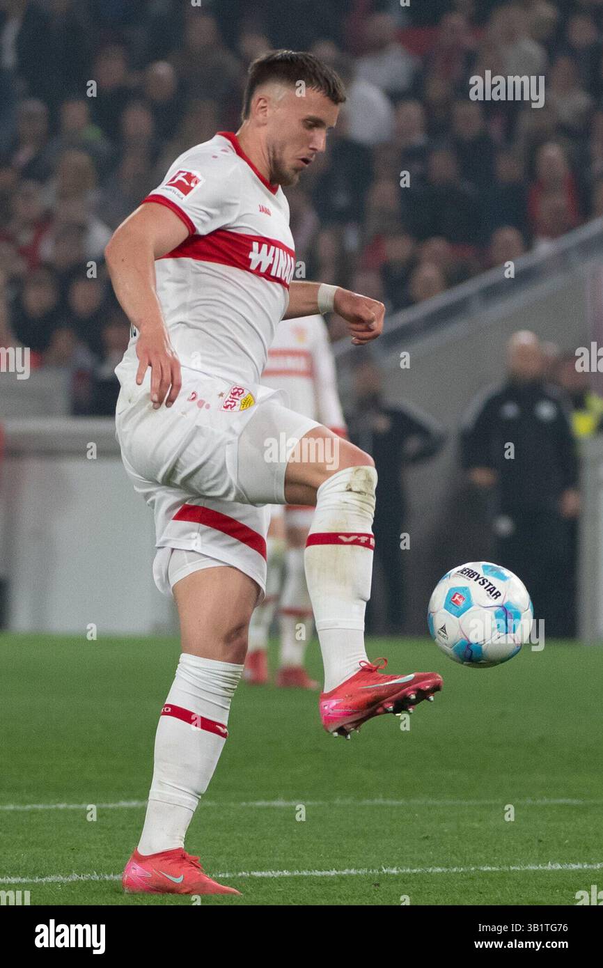 Stuttgart, Deutschland. 25th Apr, 2025. Ermedin Demirovic (VfB ...