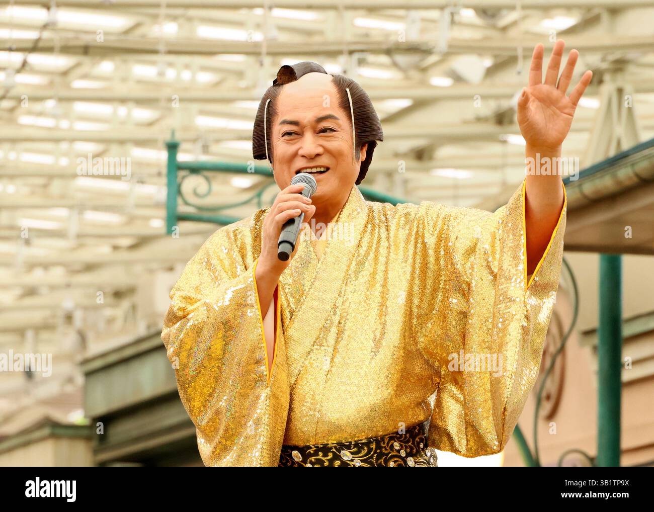 April 26, 2025, Tokorozawa, Japan - Japanese actor Ken Matsudaira in samurai clad appears Showa ...
