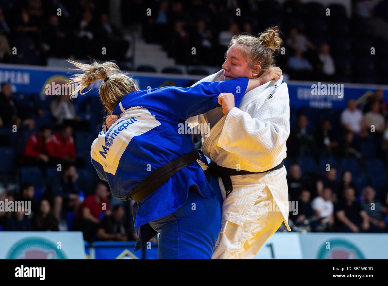 Podgorica, Montenegro. 26th Apr, 2025. Belgian Gabrielle Bouvier (white ...