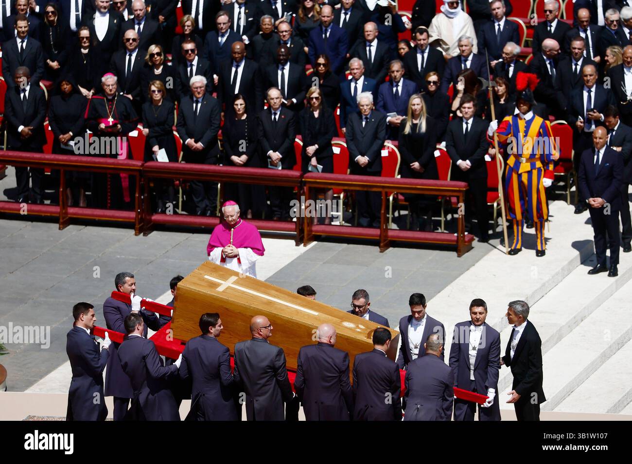 Funerale di Papa Francesco in Piazza San Pietro - Città del Vaticano ...