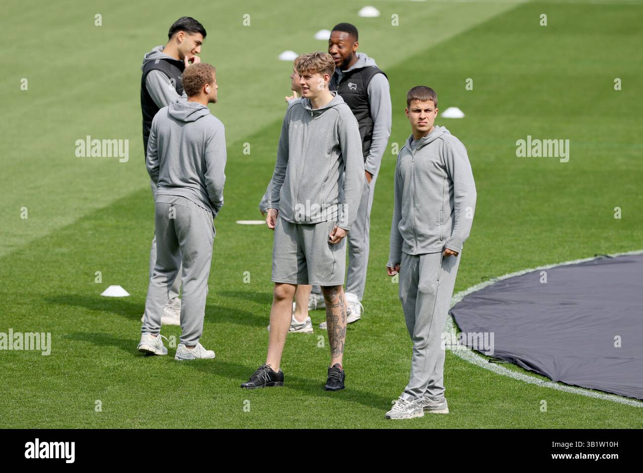 Derby County players on the pitch before the Sky Bet Championship match ...