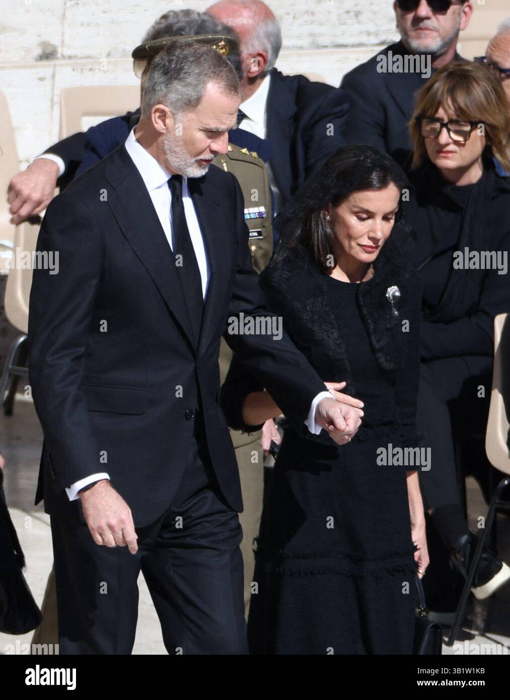 King Felipe and Queen Letizia of Spain attending Pope Francis' funeral ...