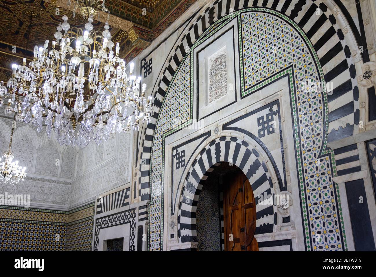 Arabesque vector design hi-res stock photography and images - Alamy