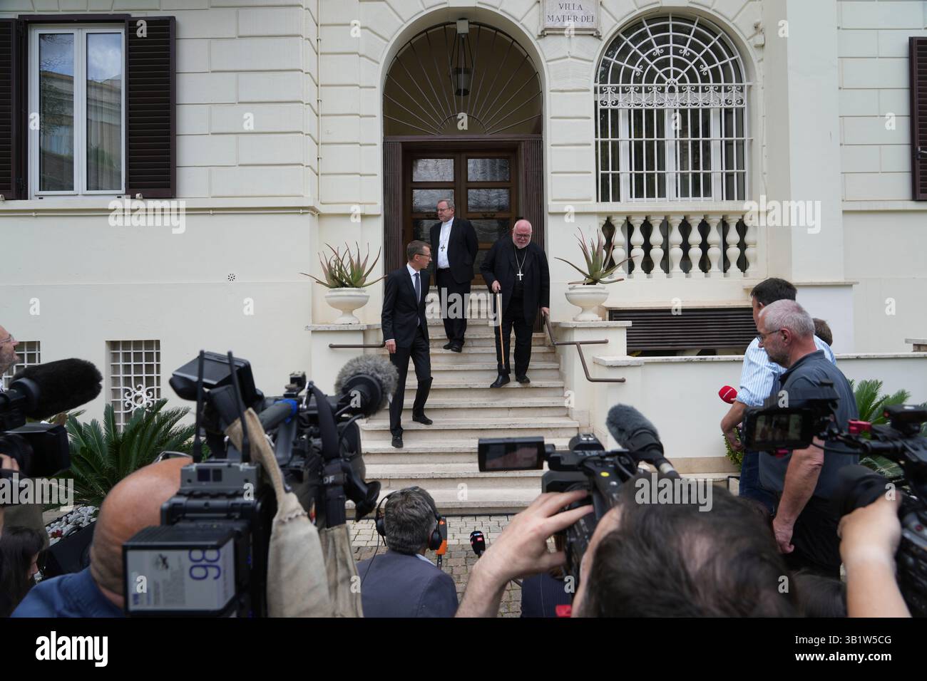From right, Cardinal Reinhardt Marx, President of the German Conference ...