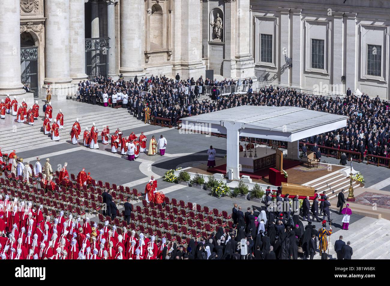 Rome, Italy. 26th Apr, 2025. Rome, Funeral of Pope Francis Ceremony in ...