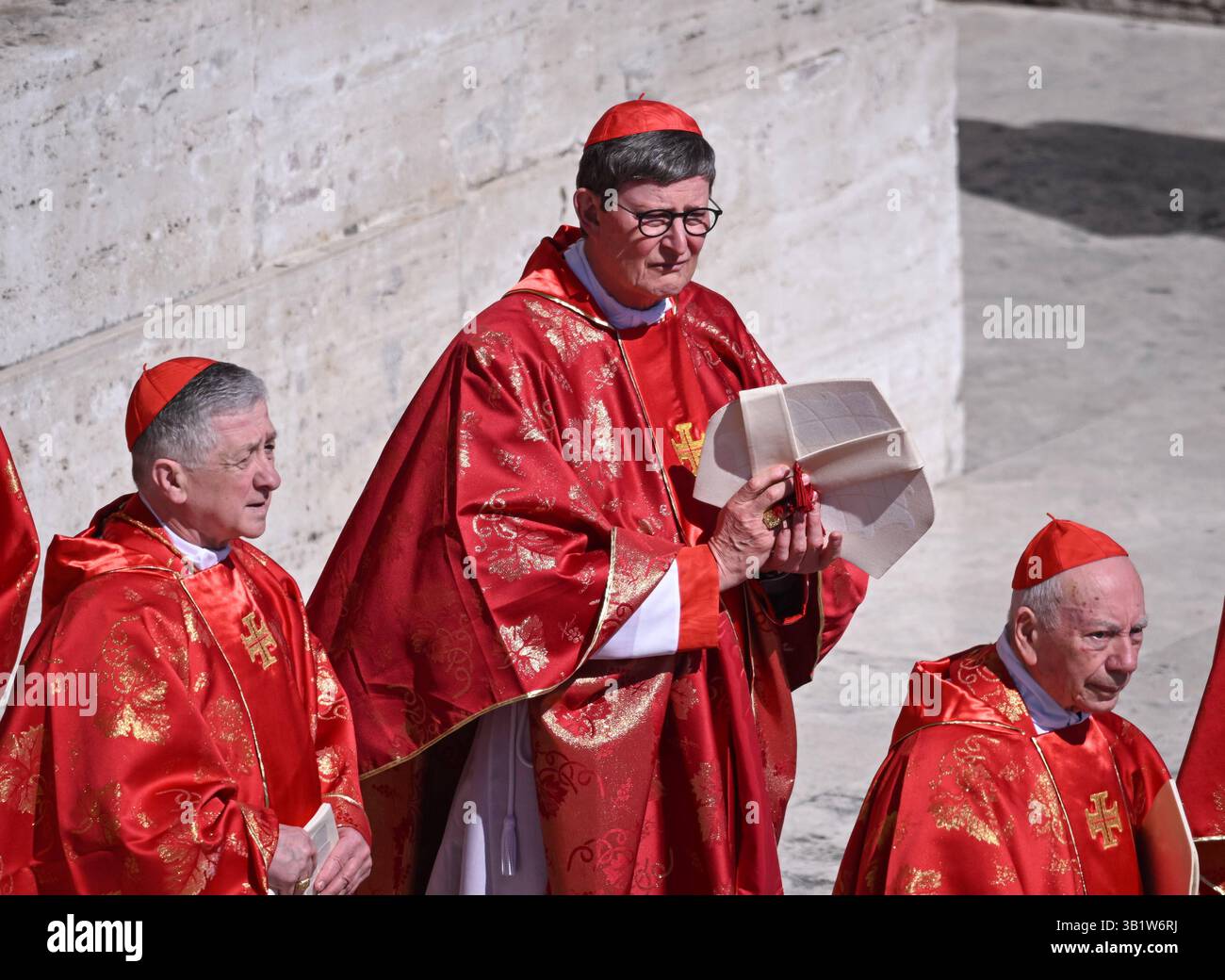 Rom, Vatikan 26.04.2025 Beerdigung Papst Franziskus: Erzbischof von ...