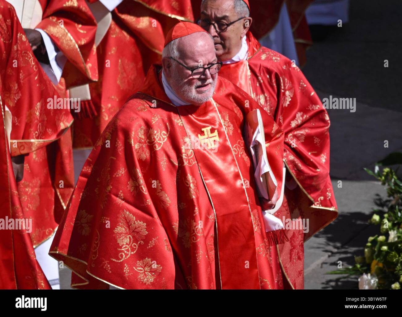 Rom, Vatikan 26.04.2025 Beerdigung Papst Franziskus: Erzbischof von ...